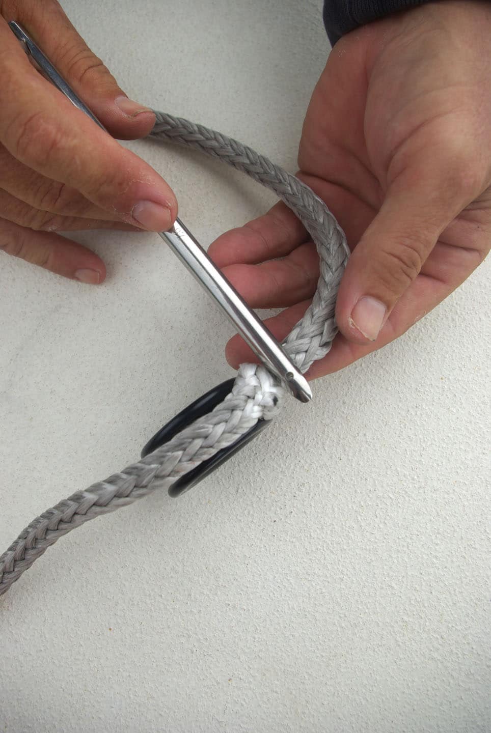 Tying a Brummel Splice | Cruising World