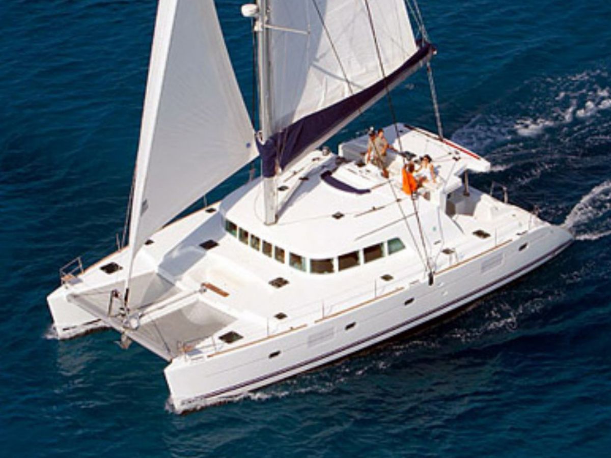 Lagoon 500 Catamaran Sailboat Review | Cruising World
