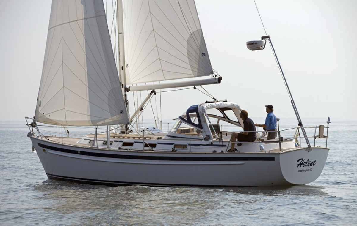 Malö 37 Sailboat Review | Cruising World