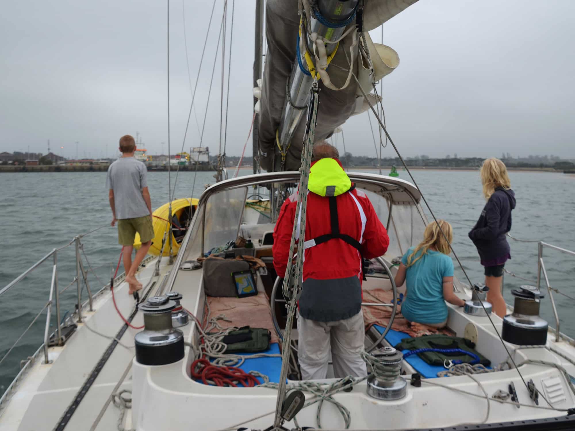 Sailing Totem: Bringing crew on board