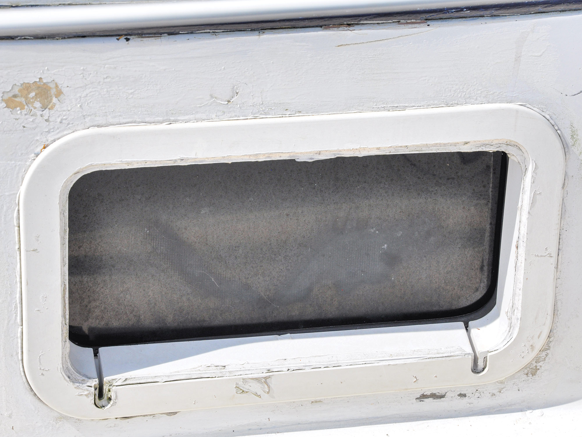 Hands-on Sailor: DIY Portlight Screen Replacement