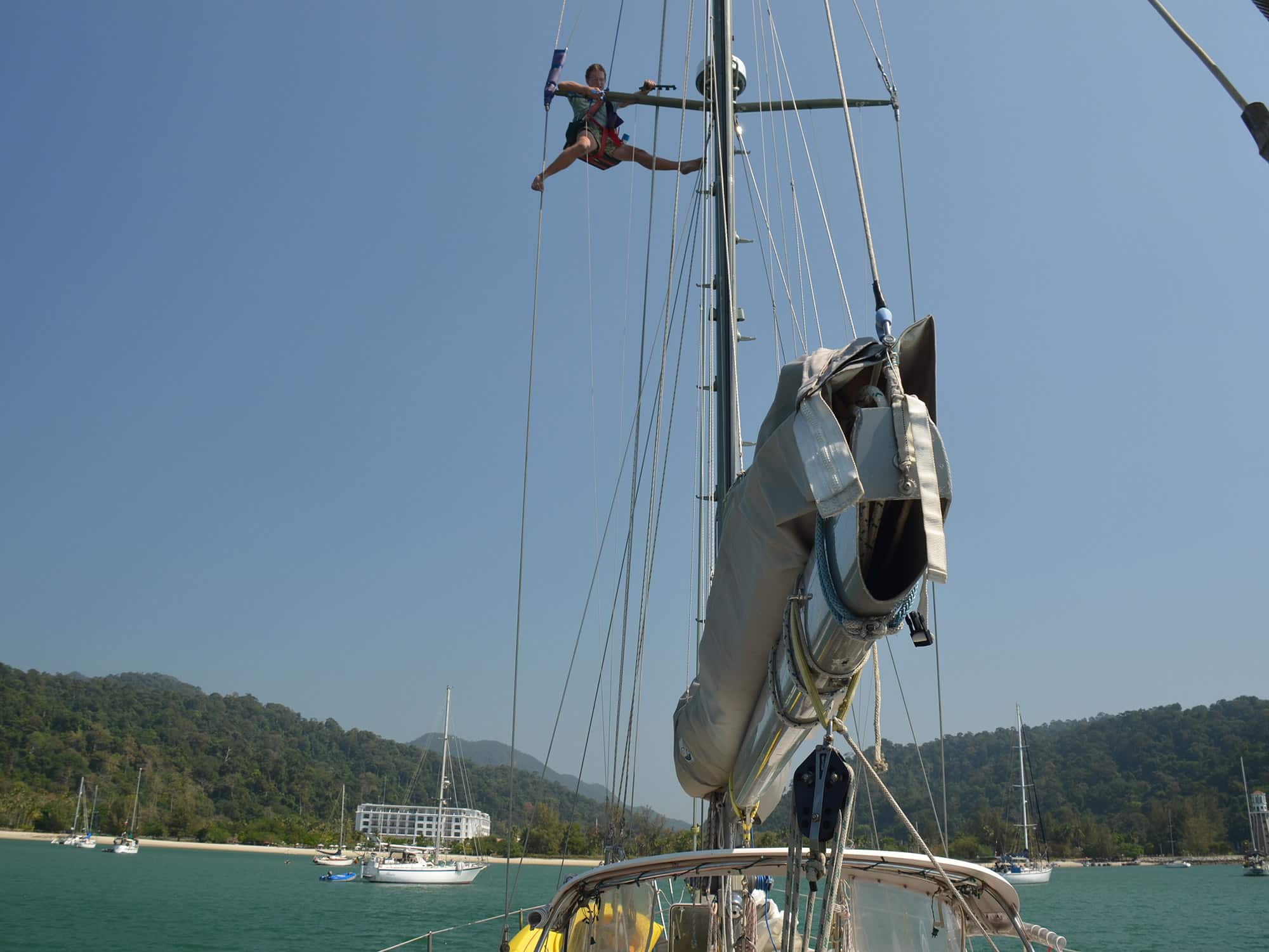 Sailing Totem: Safely Going Up the Mast | Cruising World
