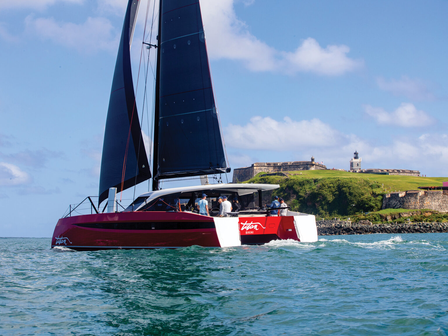 Sailboat Review: HH Catamarans HH44